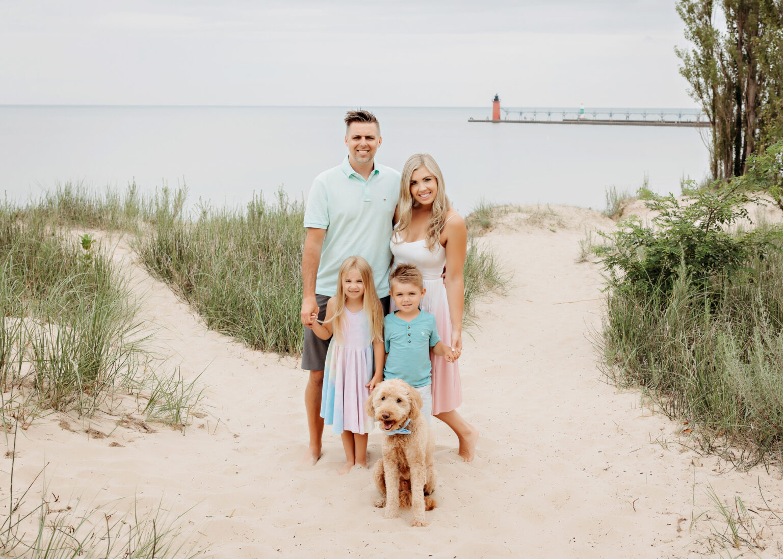Lake Michigan family photography session while on vacation in South ...